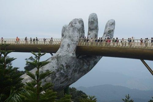 The World's Most Unusual Bridges - Spartan and the Green Egg